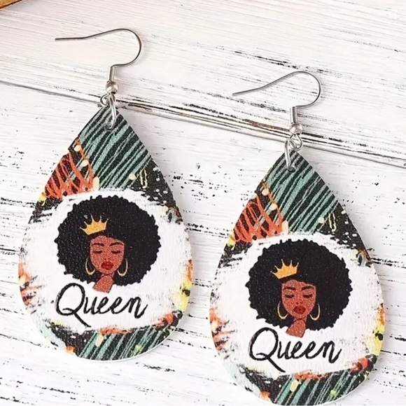 Jewelry | Queen Tear Drop Earrings | Poshmark